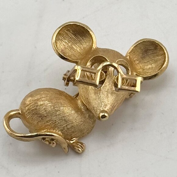 Avon | Jewelry | Vintage Avon Mouse With Moving Articulating Glasses ...